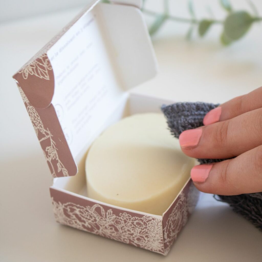 Dissolvant solide naturel et respectueux de l'environnement - Angie be ...